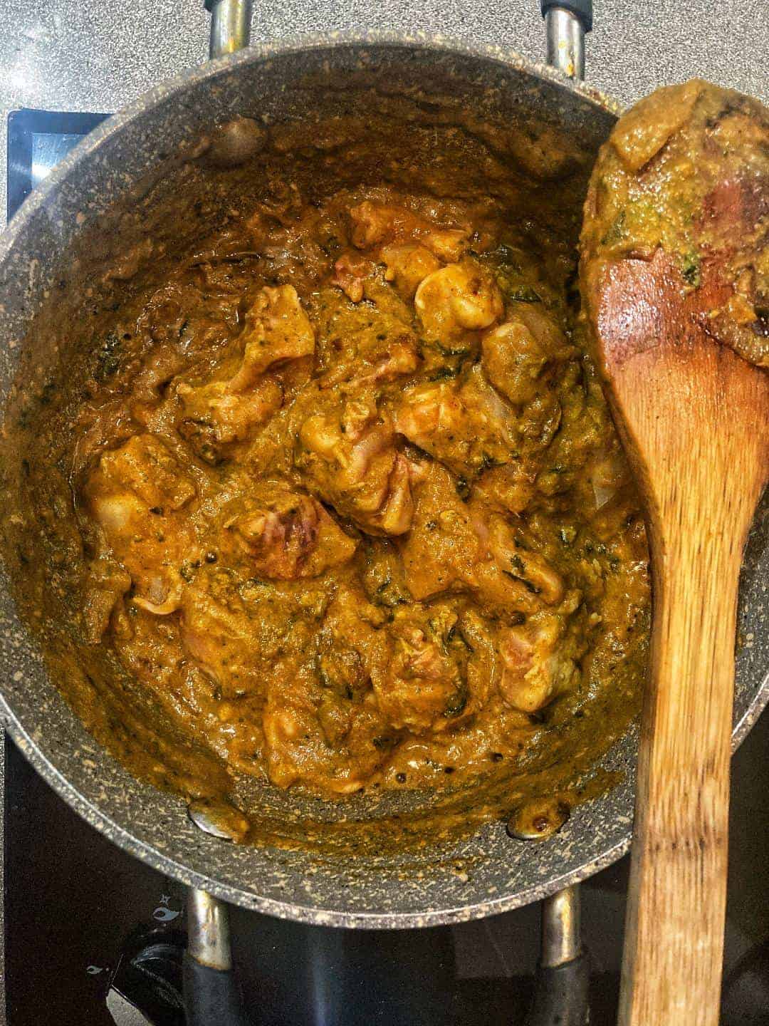 mix well the chicken in the curry | Spice and Life