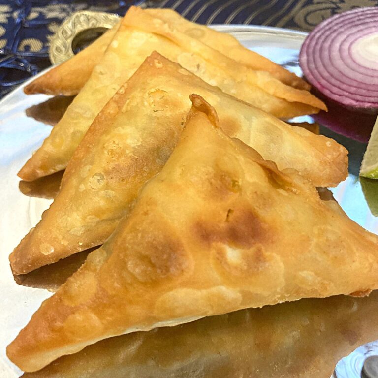 Delicious Hyderabadi Onion Samosa Recipe | Spice and Life
