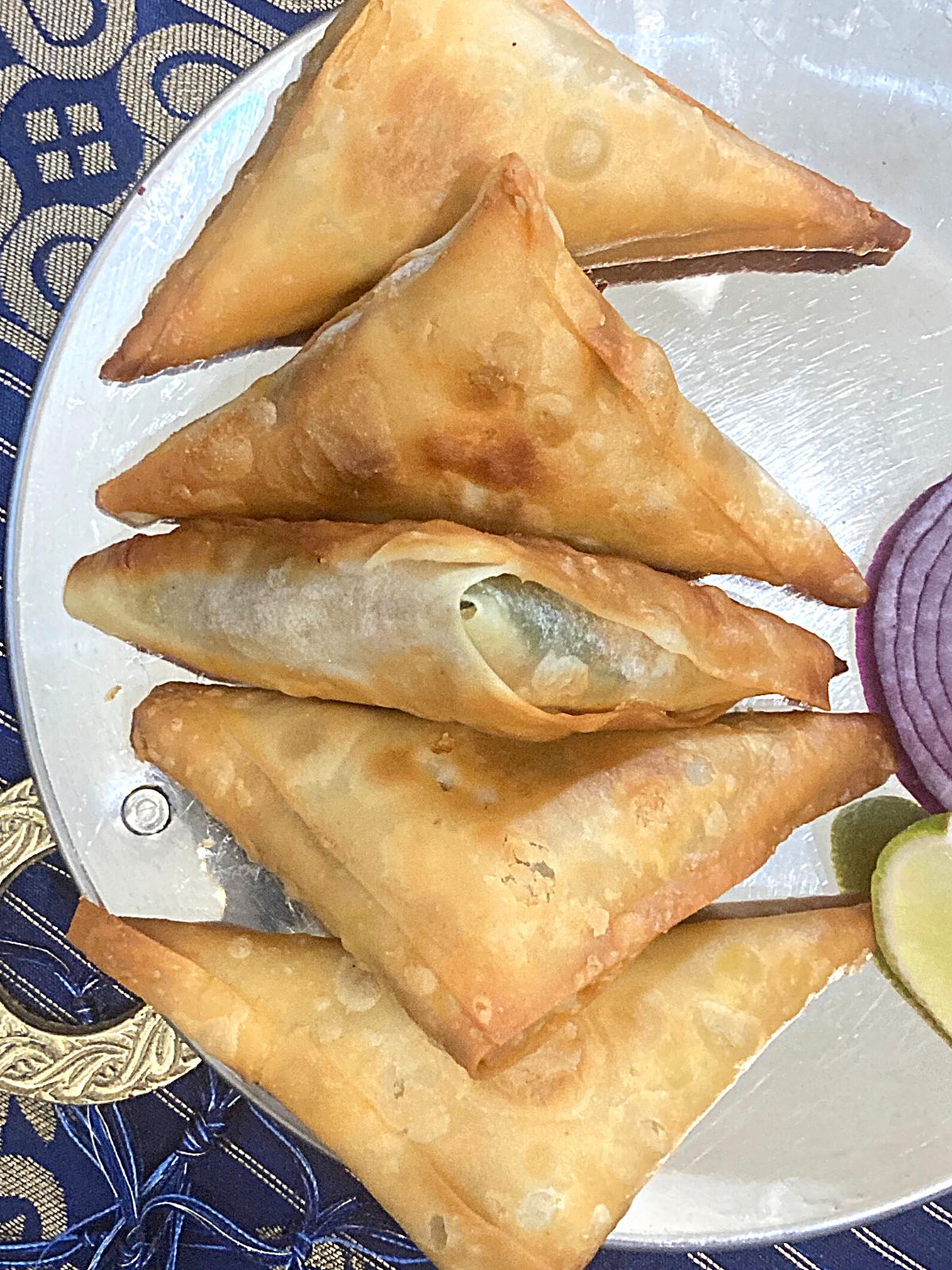 Delicious Hyderabadi Onion Samosa Recipe | Spice and Life